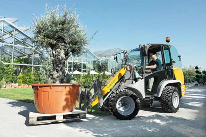 Kramer Allrad 350 Kompaktradlader | BaumaschinenVergleich.net